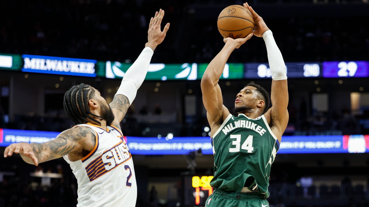 Bucks post highest single-game field-goal percentage by team in 21st ...