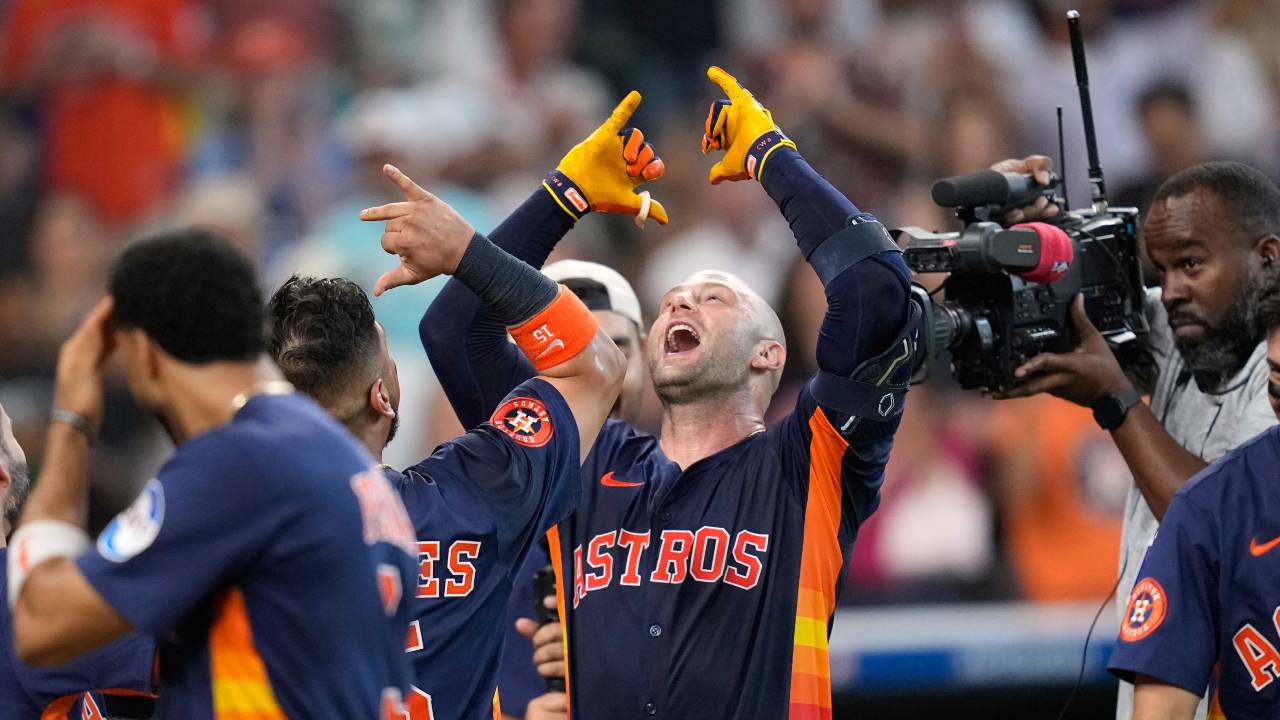 Astros' Walker hits walk-off two-run homer to down Mariners - Sportsnet.ca