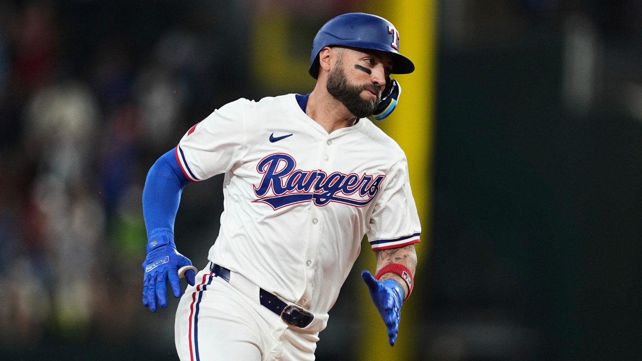 Rangers activate outfielder Kevin Pillar from injured list - Sportsnet.ca