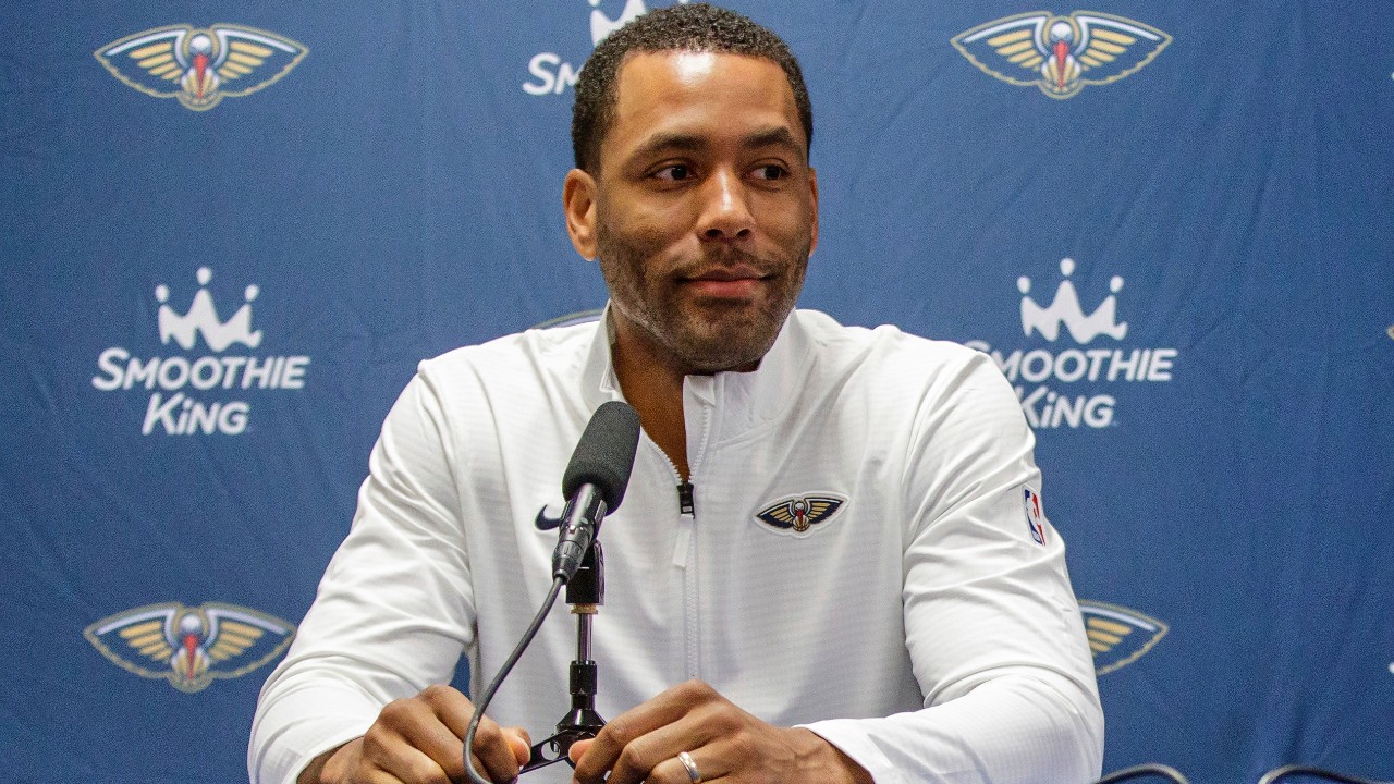 Hawks name former Pelicans GM as VP of basketball operations - Sportsnet.ca