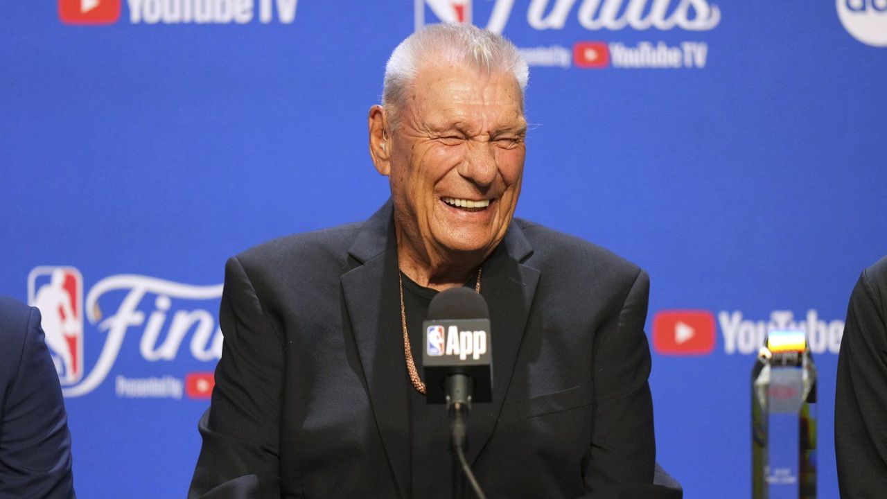Don Nelson expresses disappointment with Doncic trade by wearing the ...