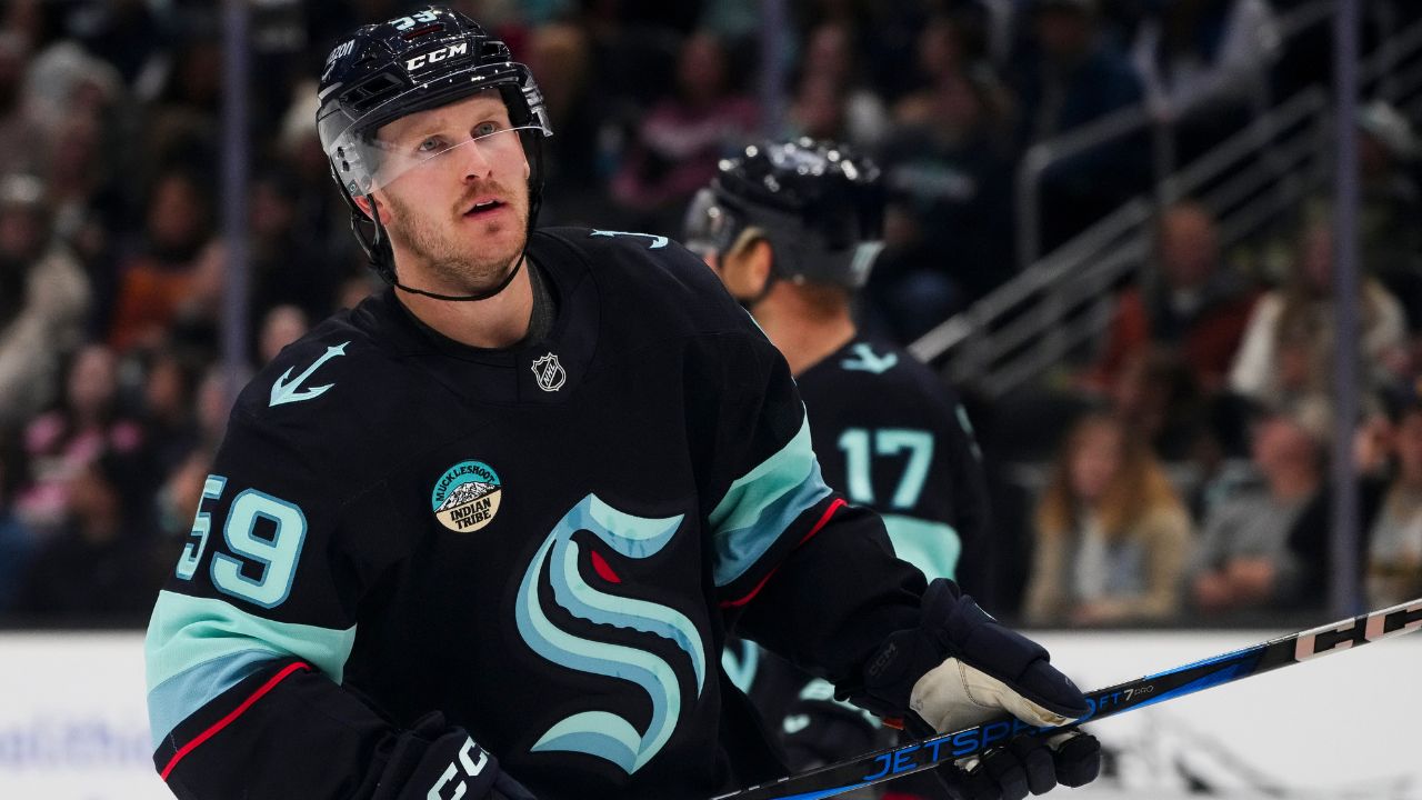 Seattle Kraken re-sign forward Ben Meyers for $775K - Sportsnet.ca