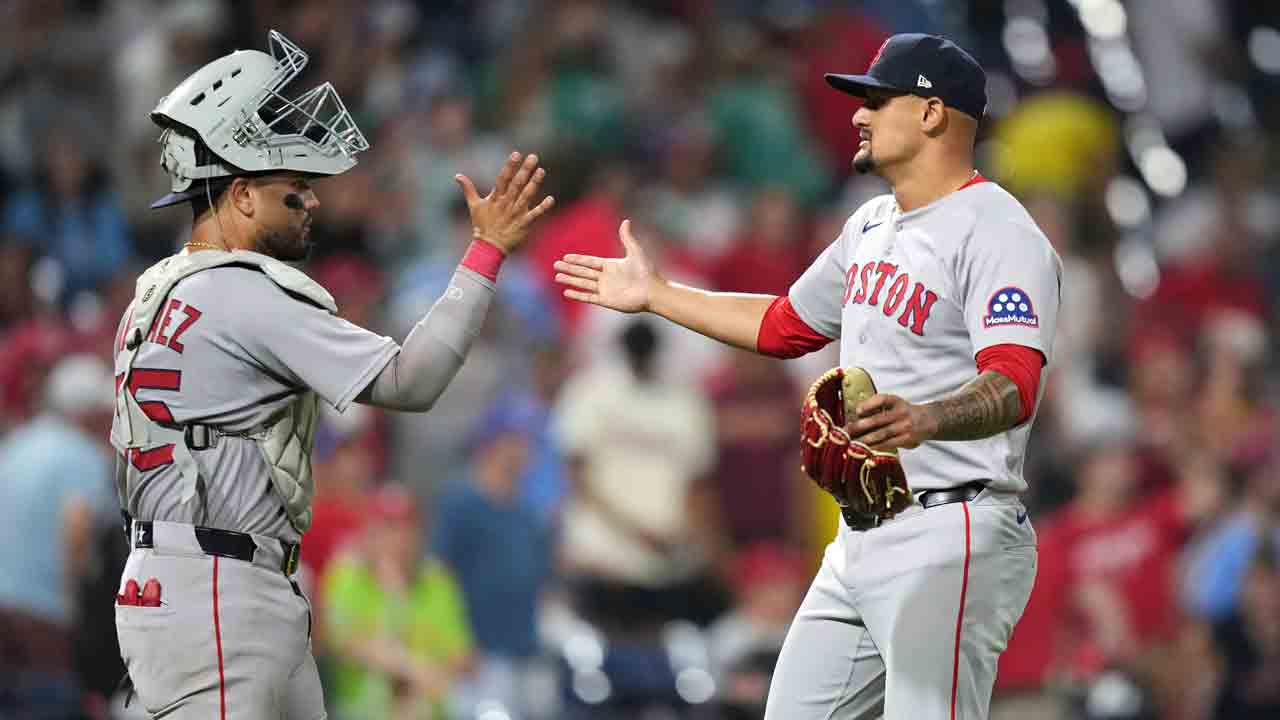 Narvaez's 11th-inning homer lifts Red Sox over Phillies - Sportsnet.ca
