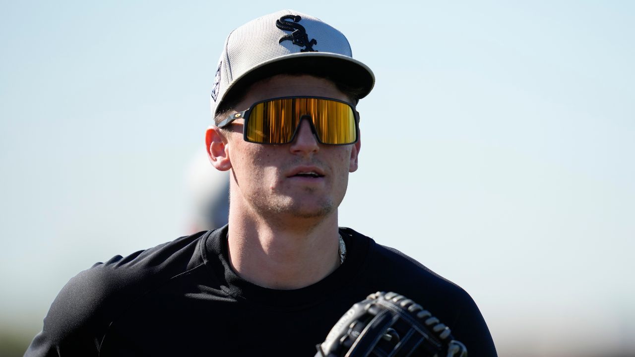 White Sox SS Colson Montgomery makes spectacular catch in MLB debut ...