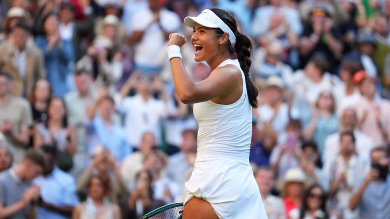 Raducanu shows great form in beating Wimbledon champion Vondrousova - Sportsnet.ca