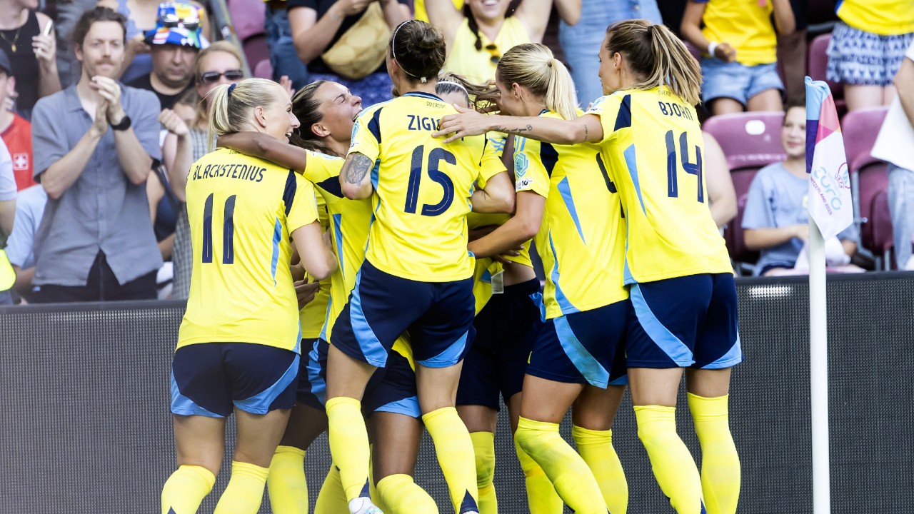 Angeldahl lifts Sweden over Denmark at Women's European Championship ...