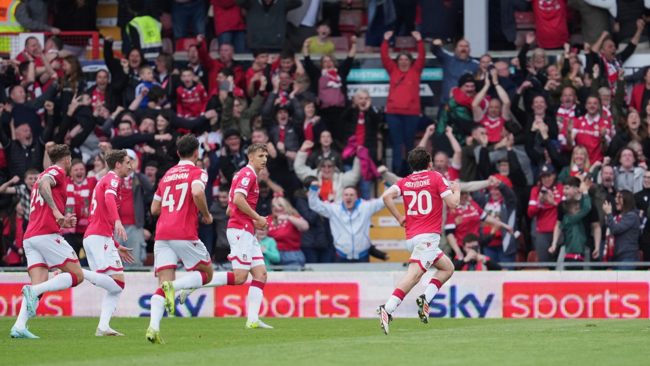 Wrexham opens Down Under tour with win over A-League's Melbourne ...