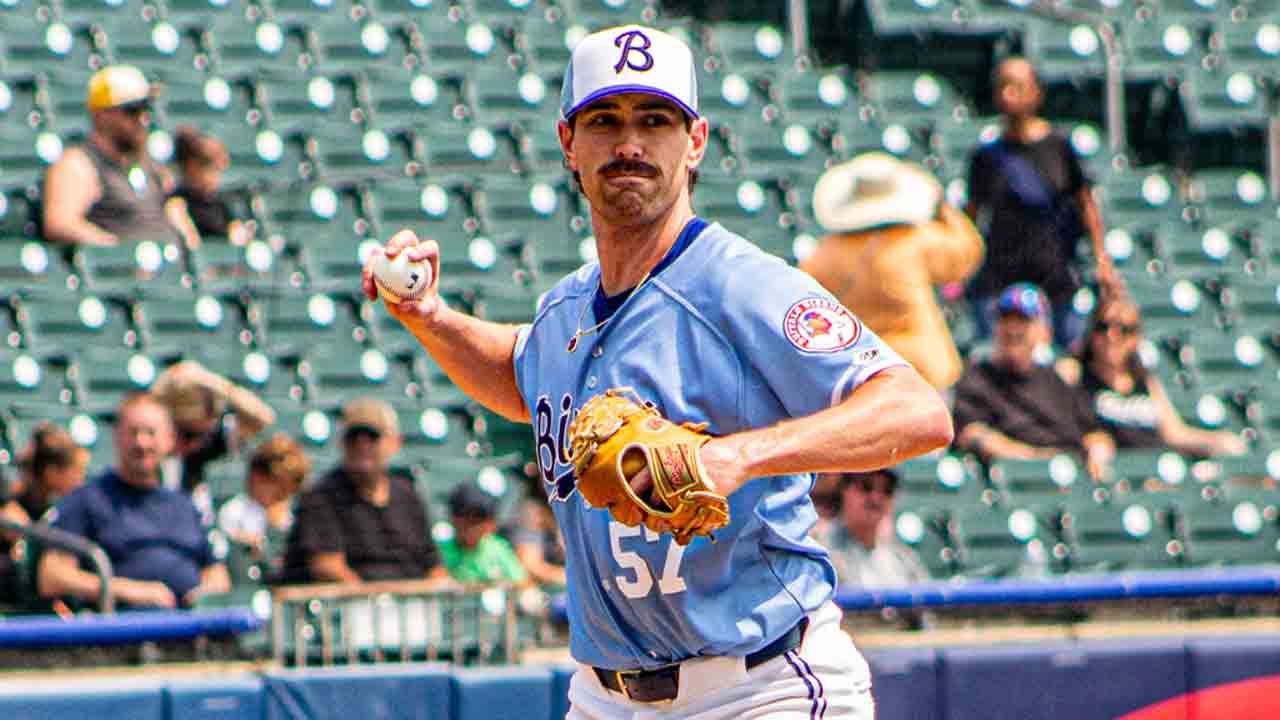 Blue Jays' Bieber to make next triple-A rehab start on Saturday ...