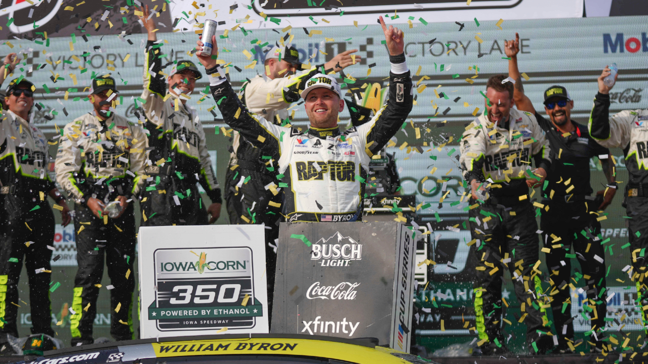 William Byron has enough fuel to win NASCAR Cup race at Iowa Speedway ...