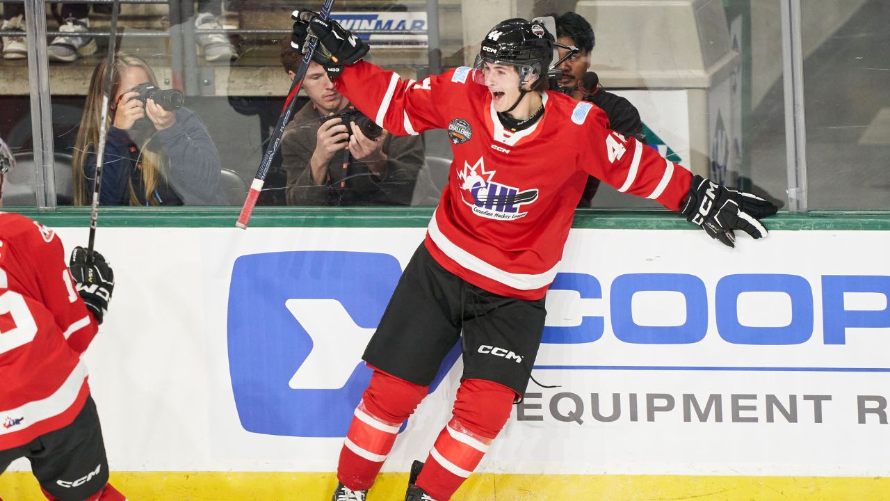 Nashville Predators sign fifth-overall pick Brady Martin to entry-level ...