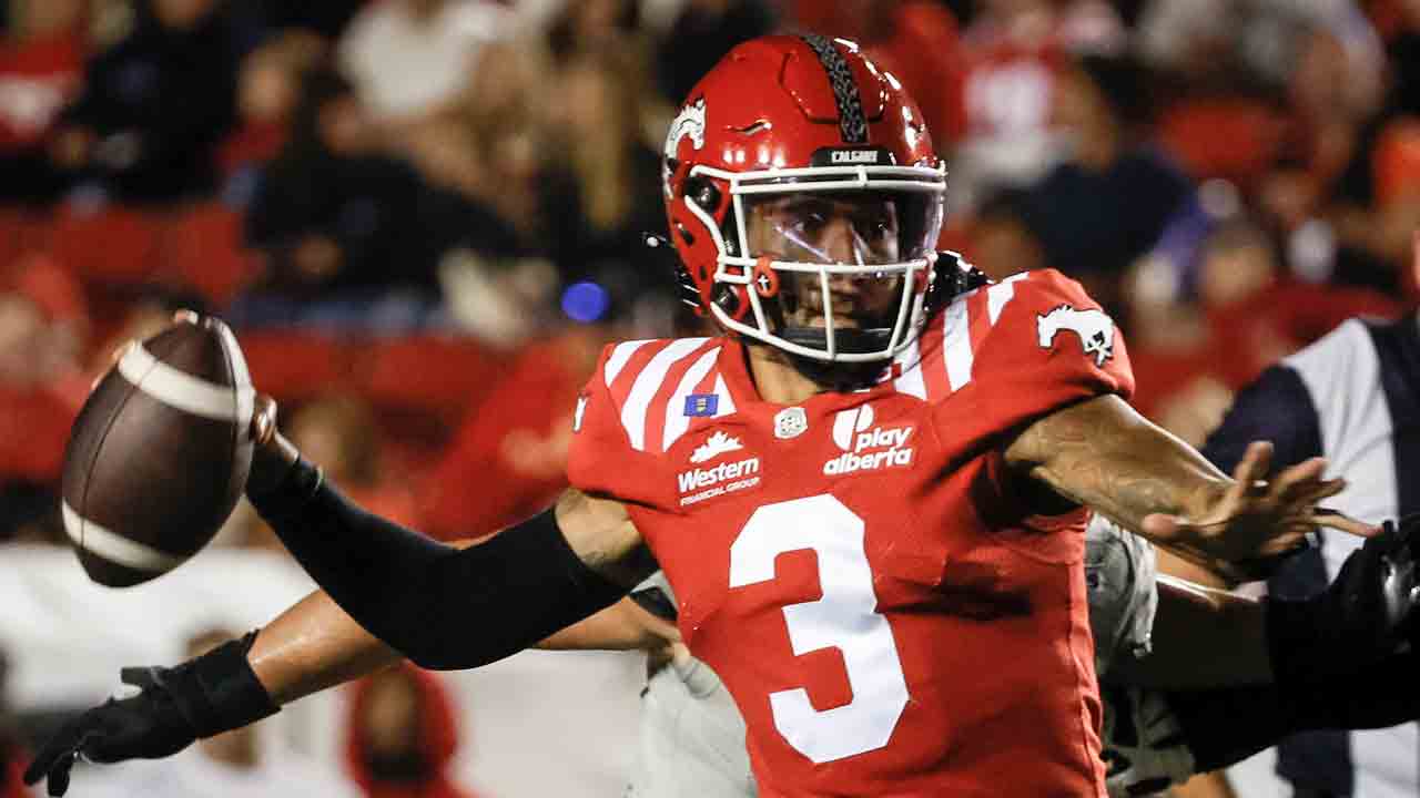 Stampeders' Vernon Adams Jr. ruled out vs. Lions after taking hit to head - Sportsnet.ca