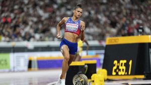 Canadian shot-putter Sarah Mitton notches world's best indoor throw ...