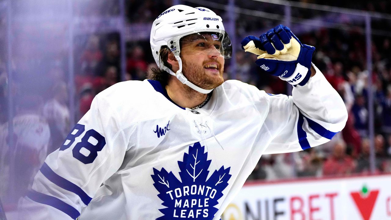 Nylander scores in overtime to lift Maple Leafs past Blue Jackets ...