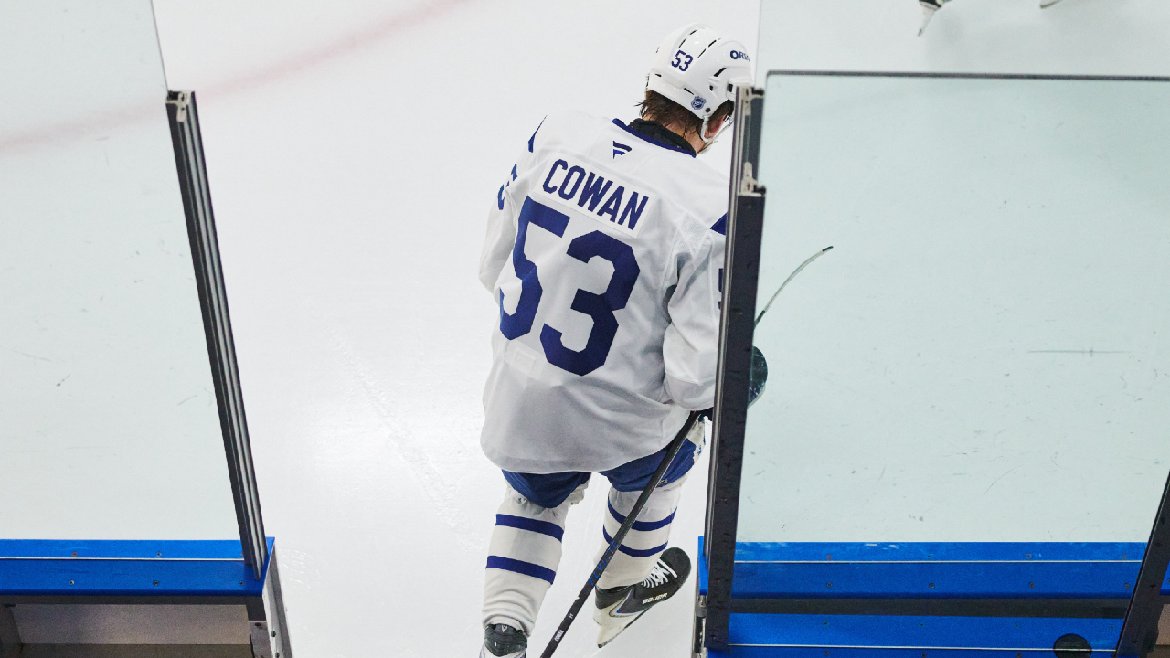 'It's insane': Easton Cowan forcing Maple Leafs into tricky decision ...