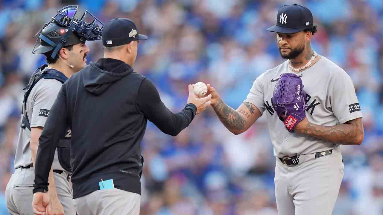 Blue Jays chase Yankees starter Luis Gil in third inning - Sportsnet.ca