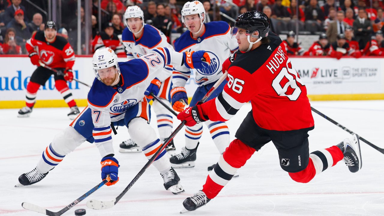 Hughes scores two goals as Devils beat Oilers - Sportsnet.ca
