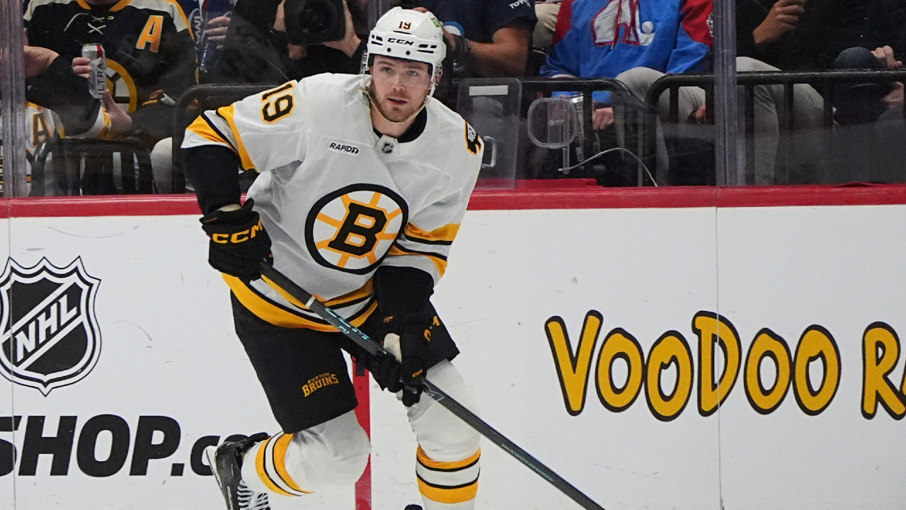 Flames claim John Beecher off waivers from Bruins - Sportsnet.ca