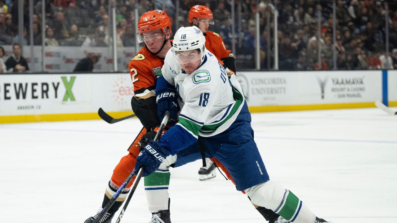 Canucks knock off division-leading Ducks - Sportsnet.ca