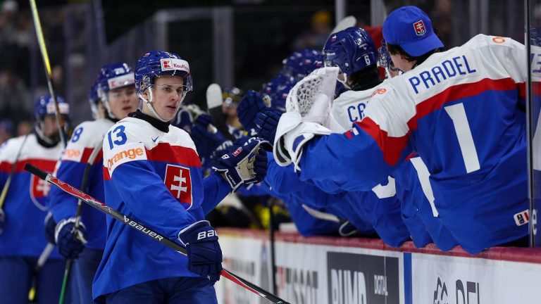 Chrenko nets natural hat trick as Slovakia beats Germany in world ...