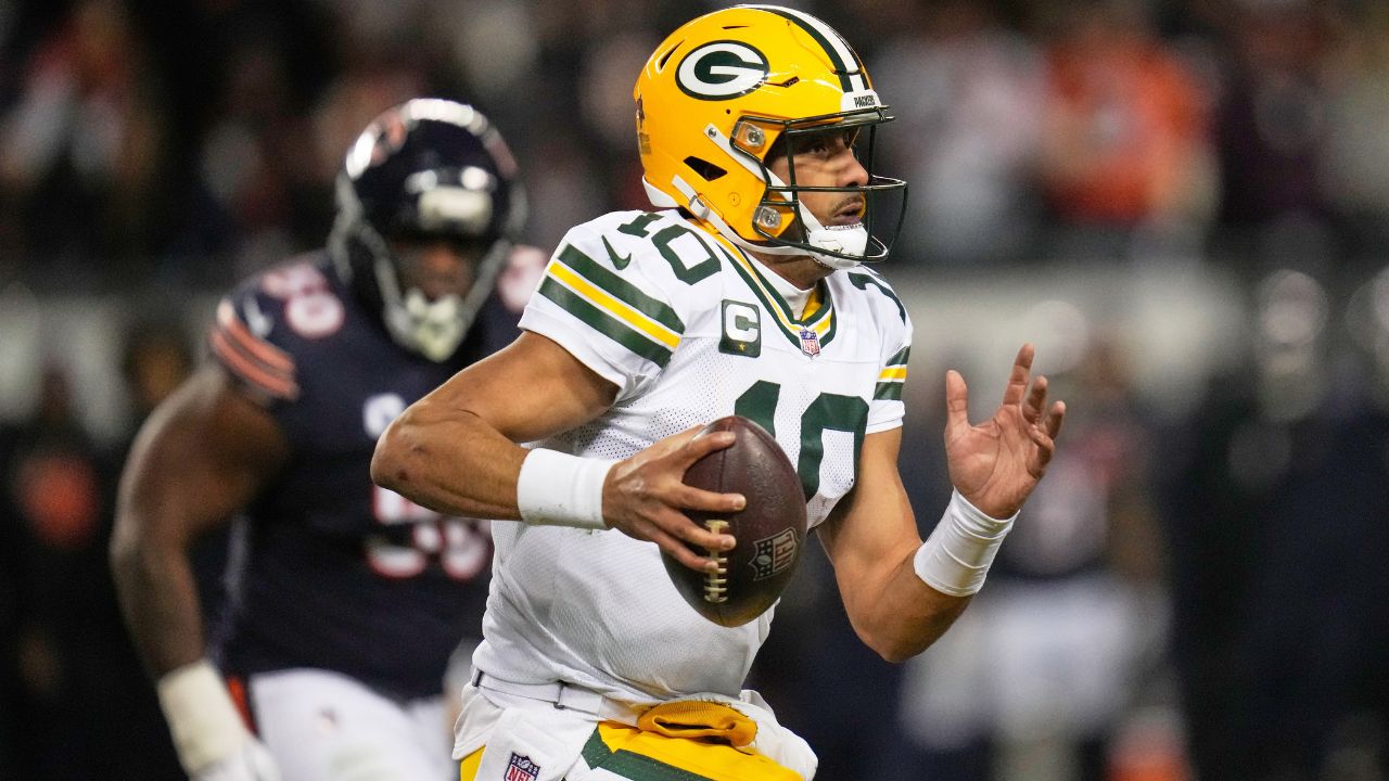 Packers QB Love being evaluated for a concussion after helmet-to-helmet ...