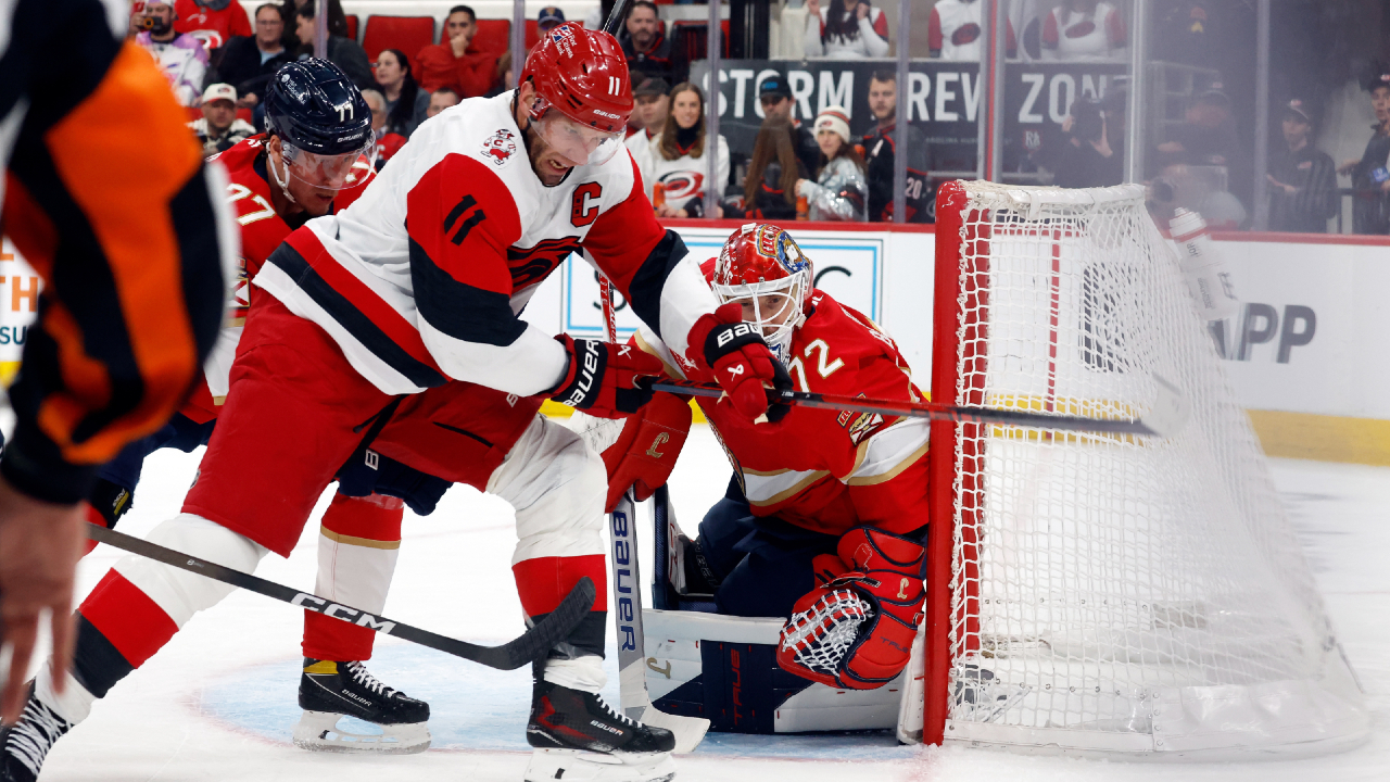 NHL Roundup: Panthers rally with five-goal third period to beat ...