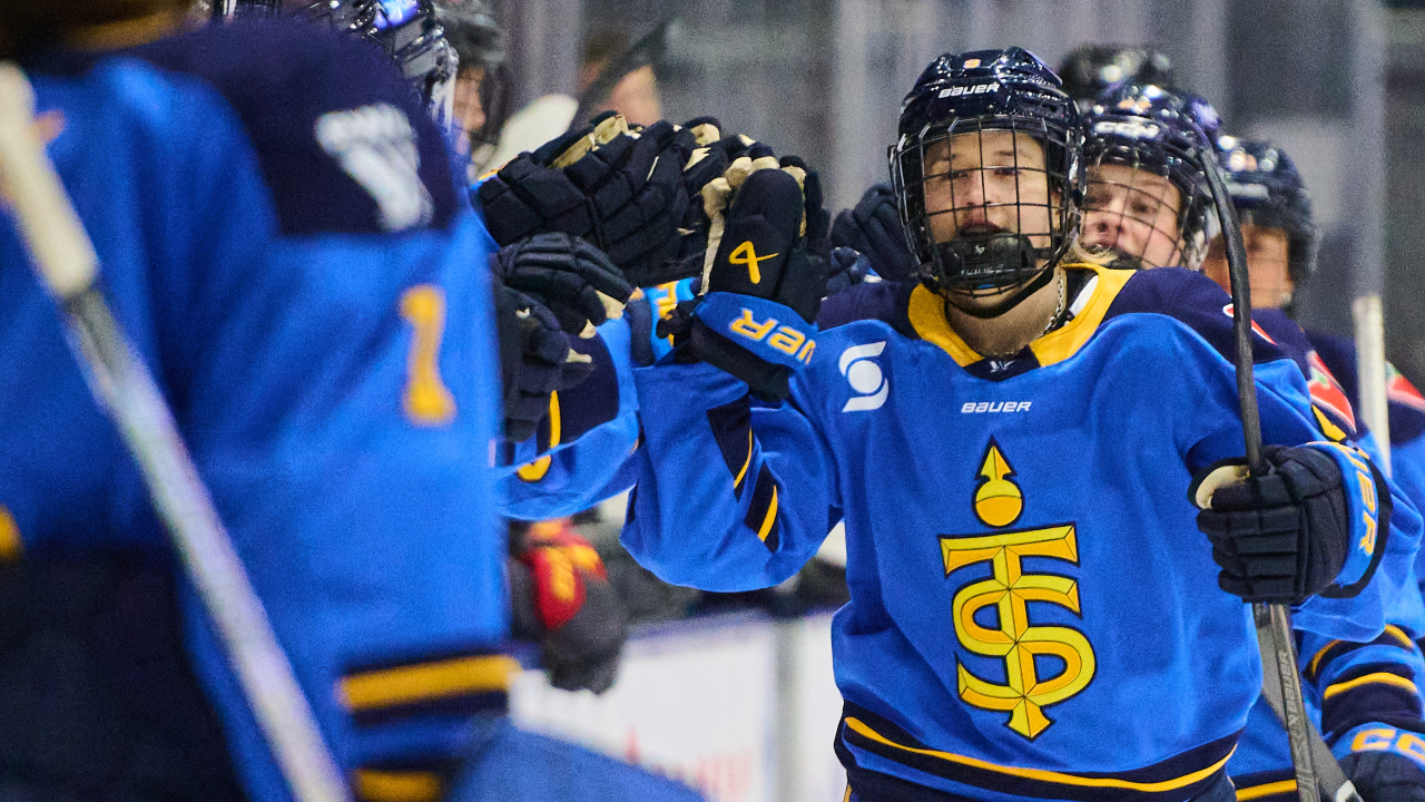 Sceptres F Daryl Watts honoured by PWHL for strong play in December ...
