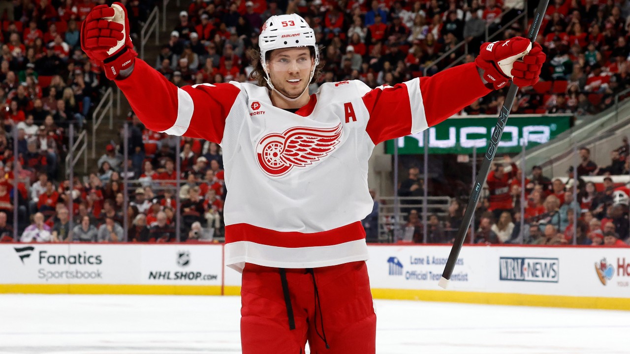 Friday Four: Seider doing it all to lead Red Wings' playoff chase ...