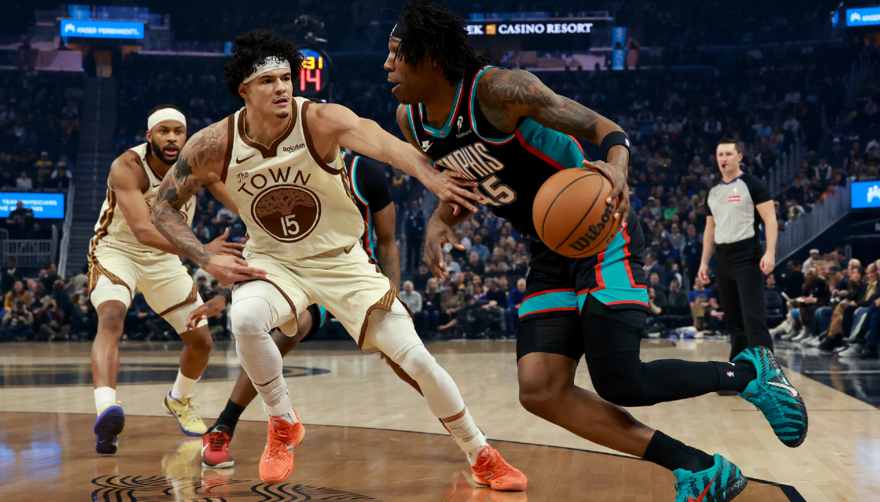 Santos makes go-ahead layup late, Warriors rally to beat Grizzlies ...