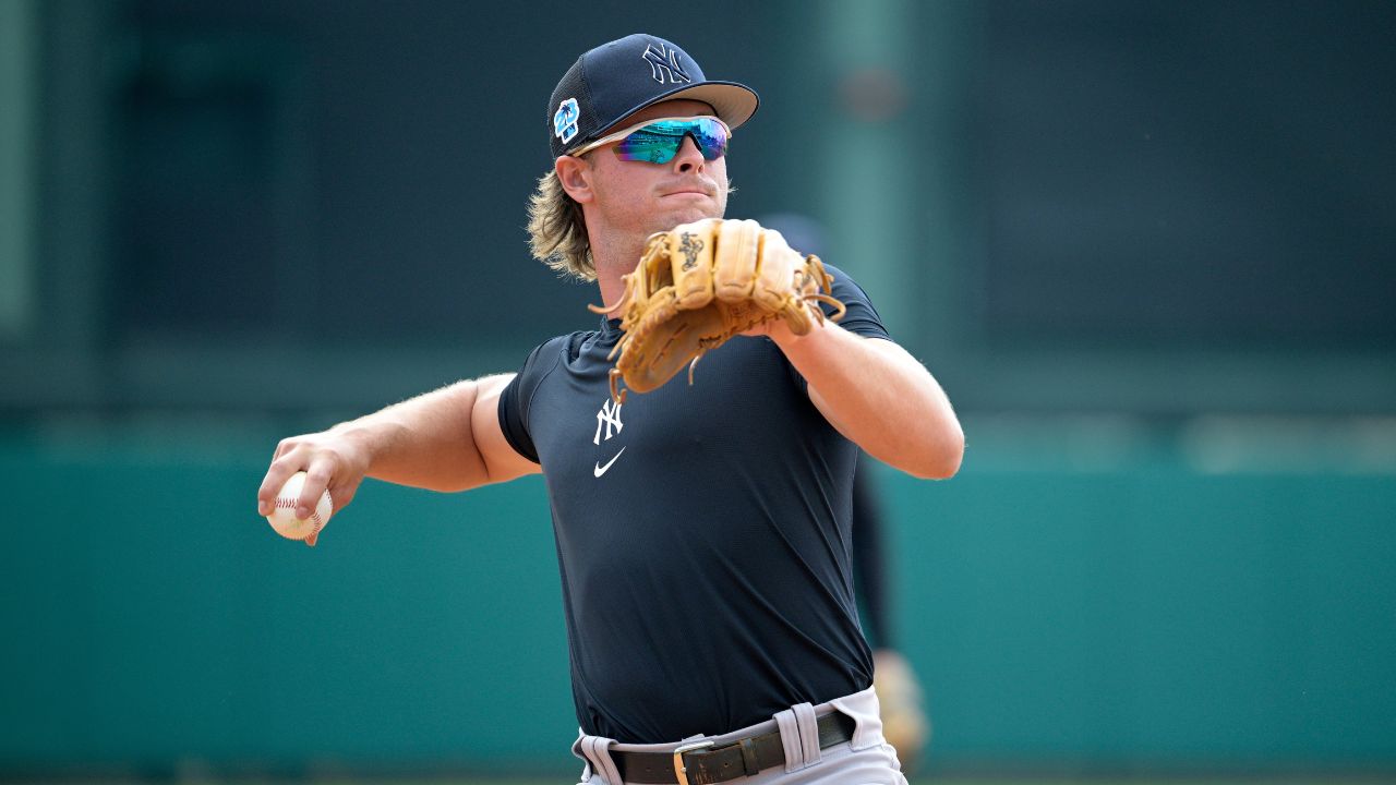 Blue Jays claim Ben Cowles off waivers from Cubs, place Bowden Francis ...