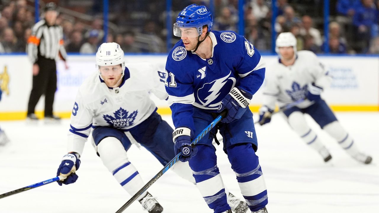 Lightning roll past Maple Leafs in first game back from Olympic break ...