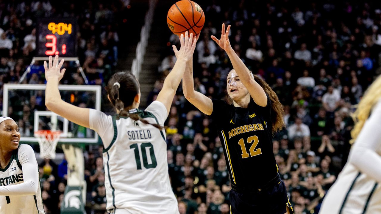 Canada's Syla Swords scores 28 points as No. 8 Michigan beats Nebraska ...