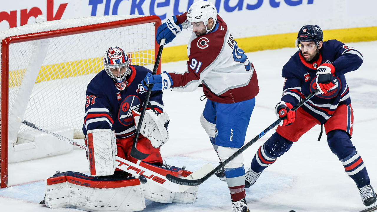 Connor secures eighth 30-goal season as Jets take down Avalanche ...