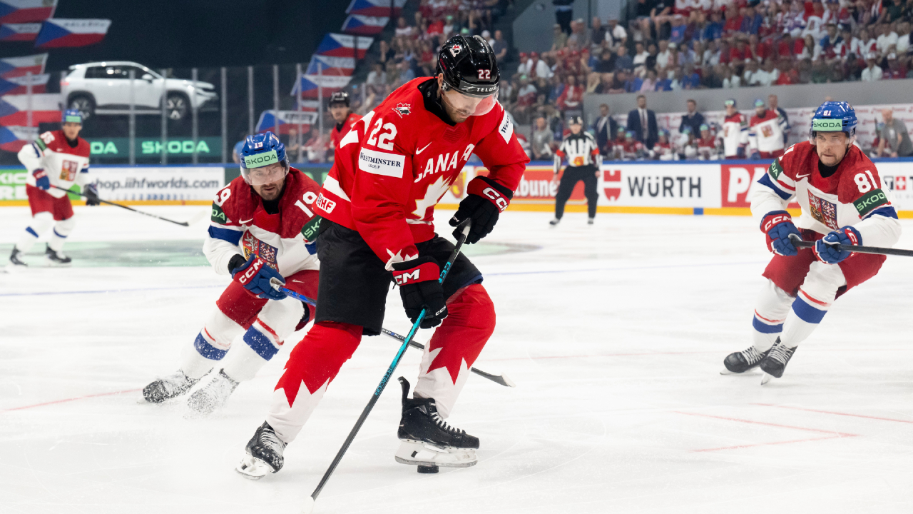 Canada's Evan Bouchard exits vs. U.S. after hit to head - Sportsnet.ca