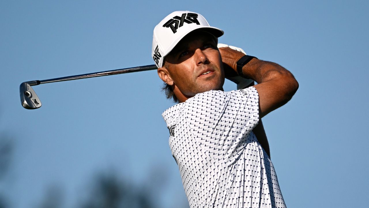 Eric Cole grabs third-round lead at Colonial - Sportsnet.ca