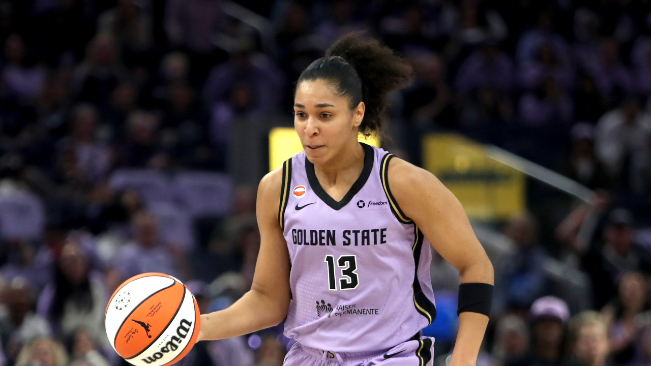 Janelle Salaun scores 22, Gabby Williams adds 19 as Valkyries hold off ...